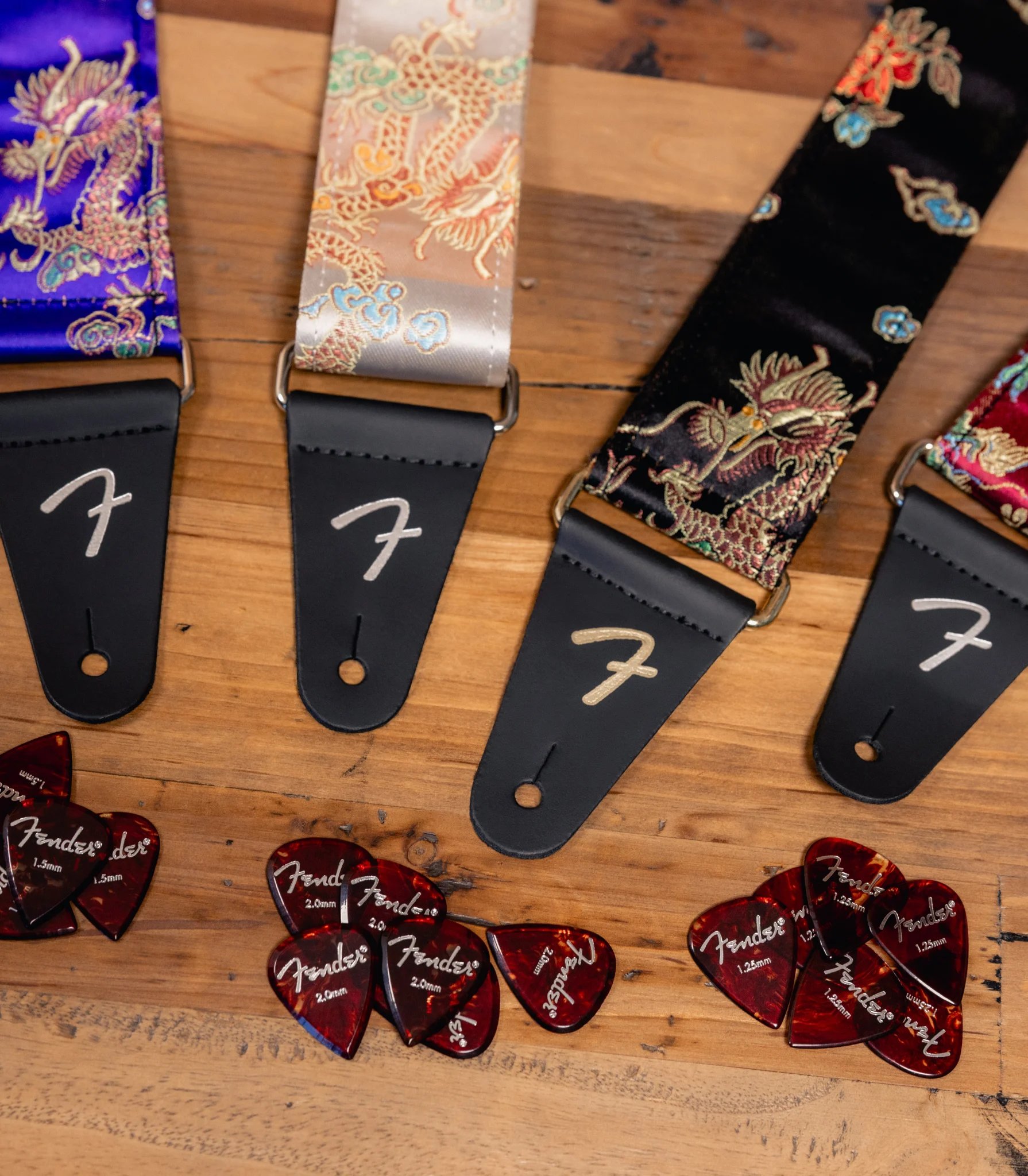 Fender Guitars | Electric, Acoustic & Bass Guitars, Amps, Pro Audio