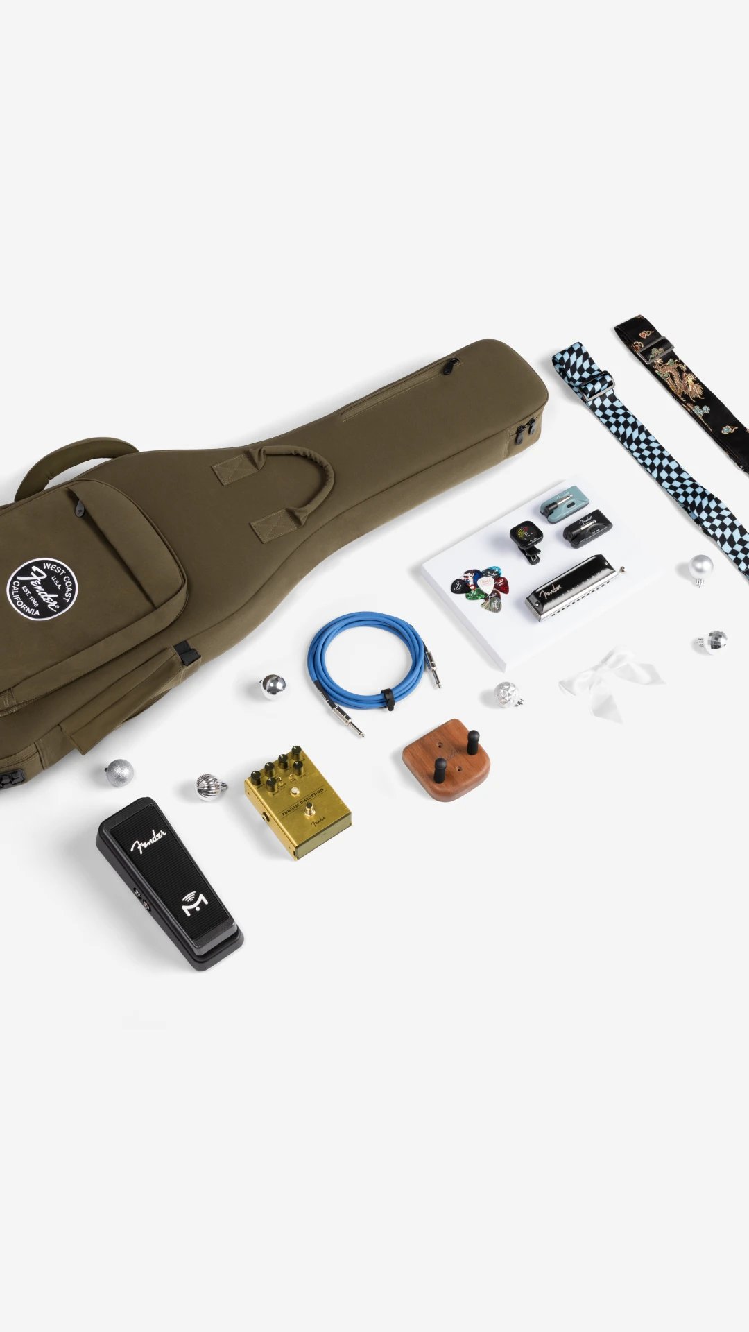 Fender Guitars | Electric, Acoustic & Bass Guitars, Amps, Pro Audio